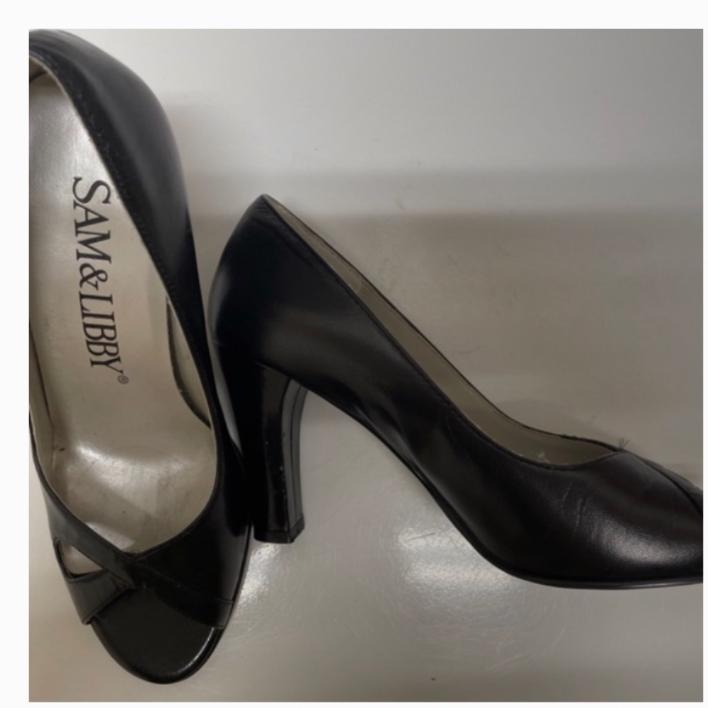 Sam & Libby Black Leather Betty Boop Peep Toe Shoe Bl… - Gem